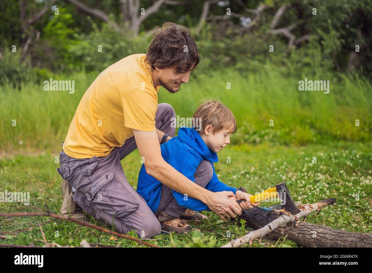 Father teach son craft hi-res stock photography and images - Alamy