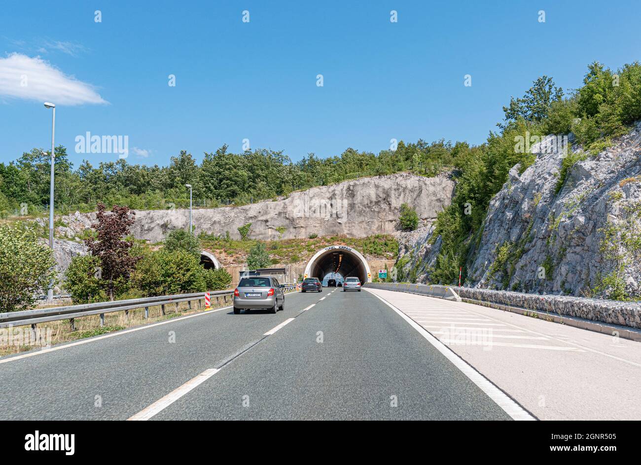 Road tunel background nature speed hi-res stock photography and images ...