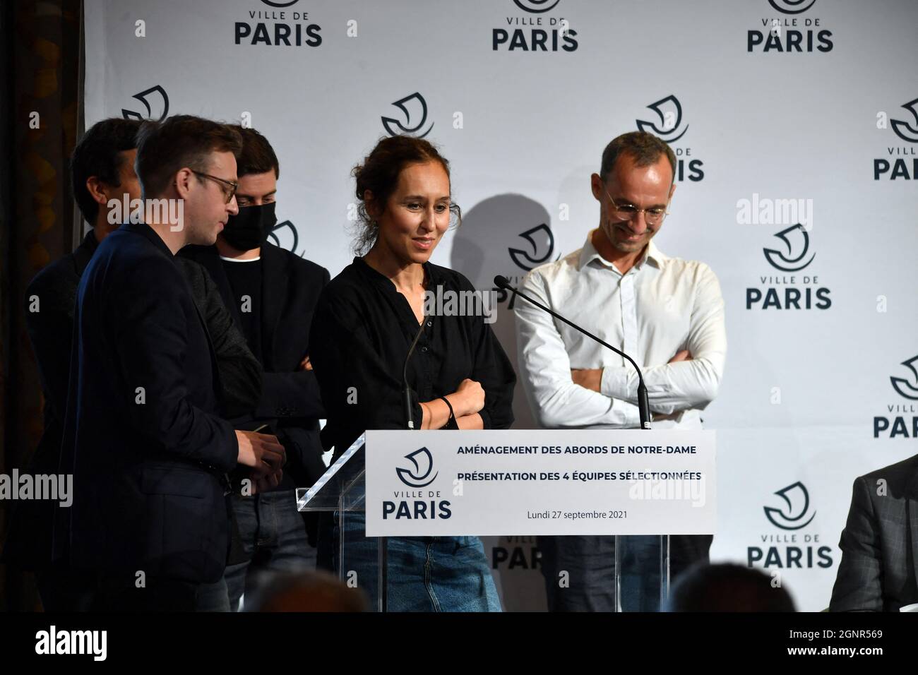 Winning teams for the redevelopment of the area of Notre Dame de Paris ...