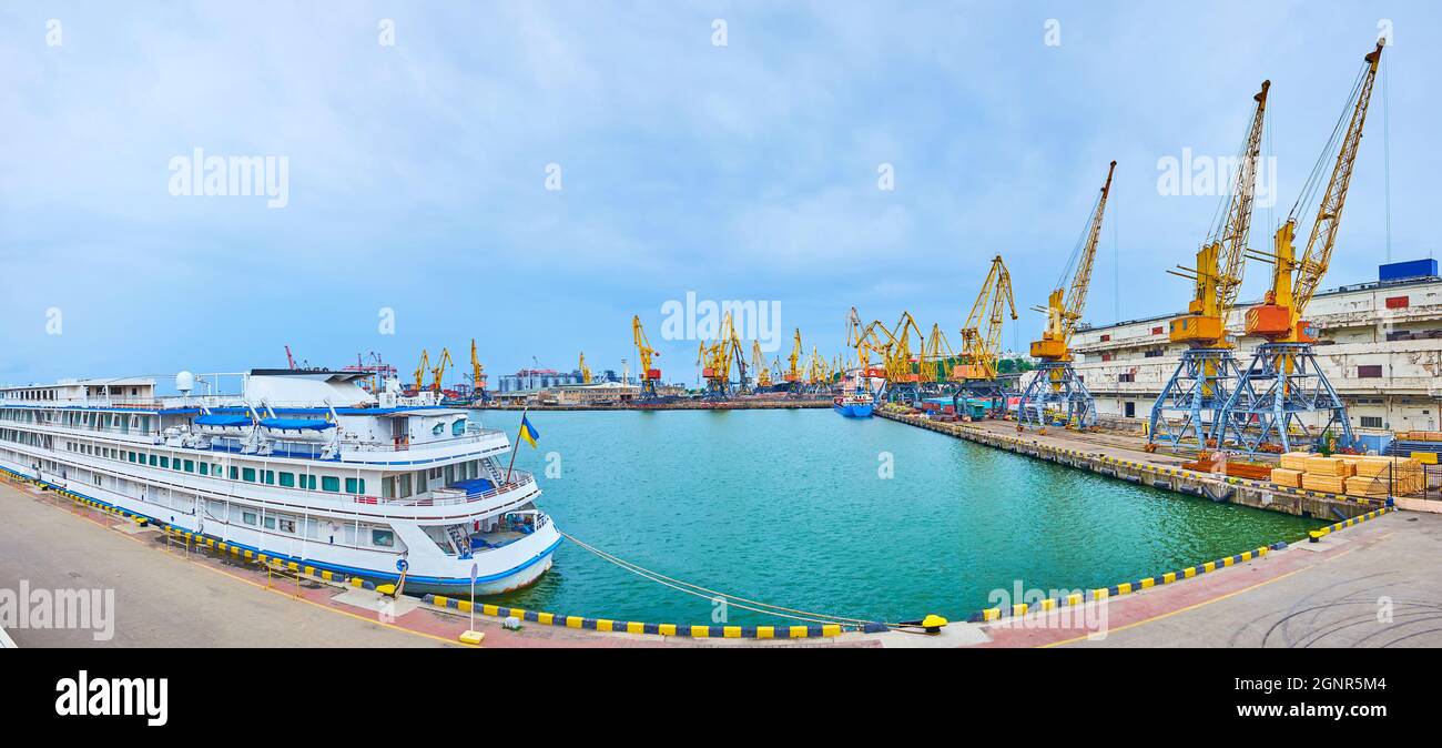 Odesa port silo hi-res stock photography and images - Alamy