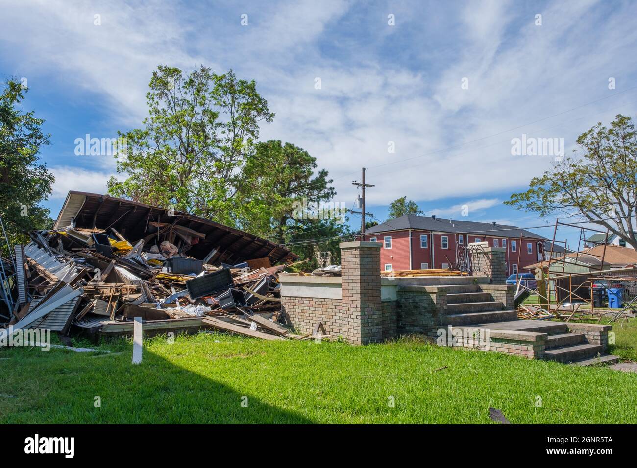 Hurricane structure damage hi-res stock photography and images - Alamy