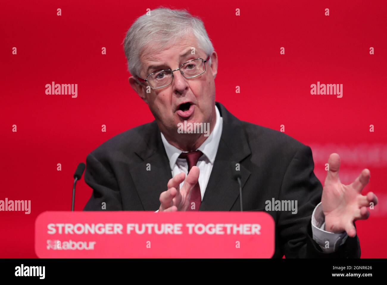 Mark drakeford hi-res stock photography and images - Alamy