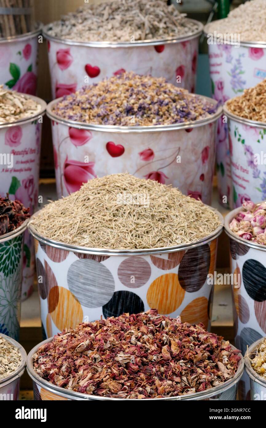 Arabian spices on display in a shop in the spice souk in Deira. Dubai ...
