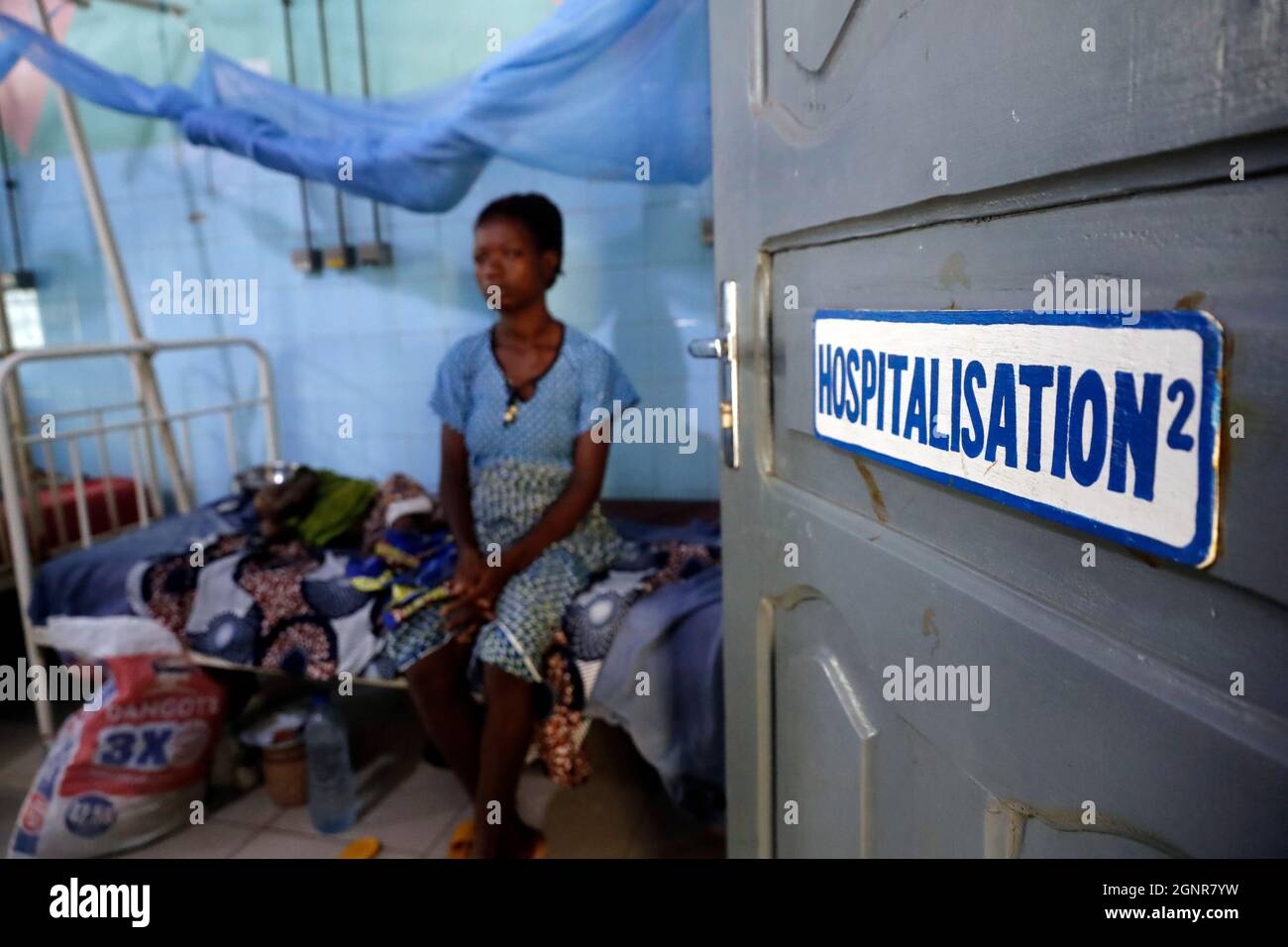 African hospital. Pediatric ward. Benin Stock Photo - Alamy