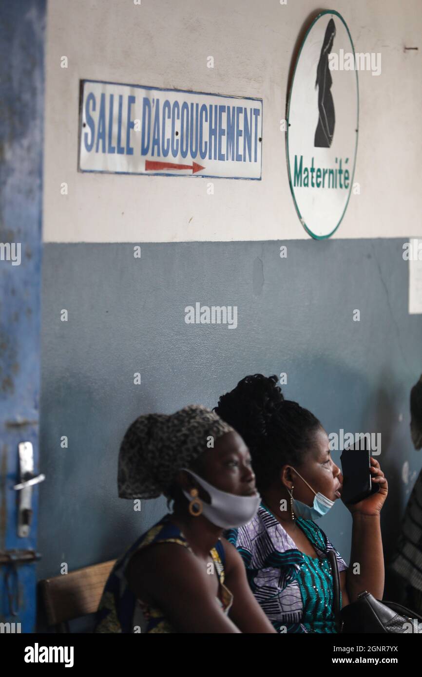 Maternity hospital africa hi-res stock photography and images - Alamy