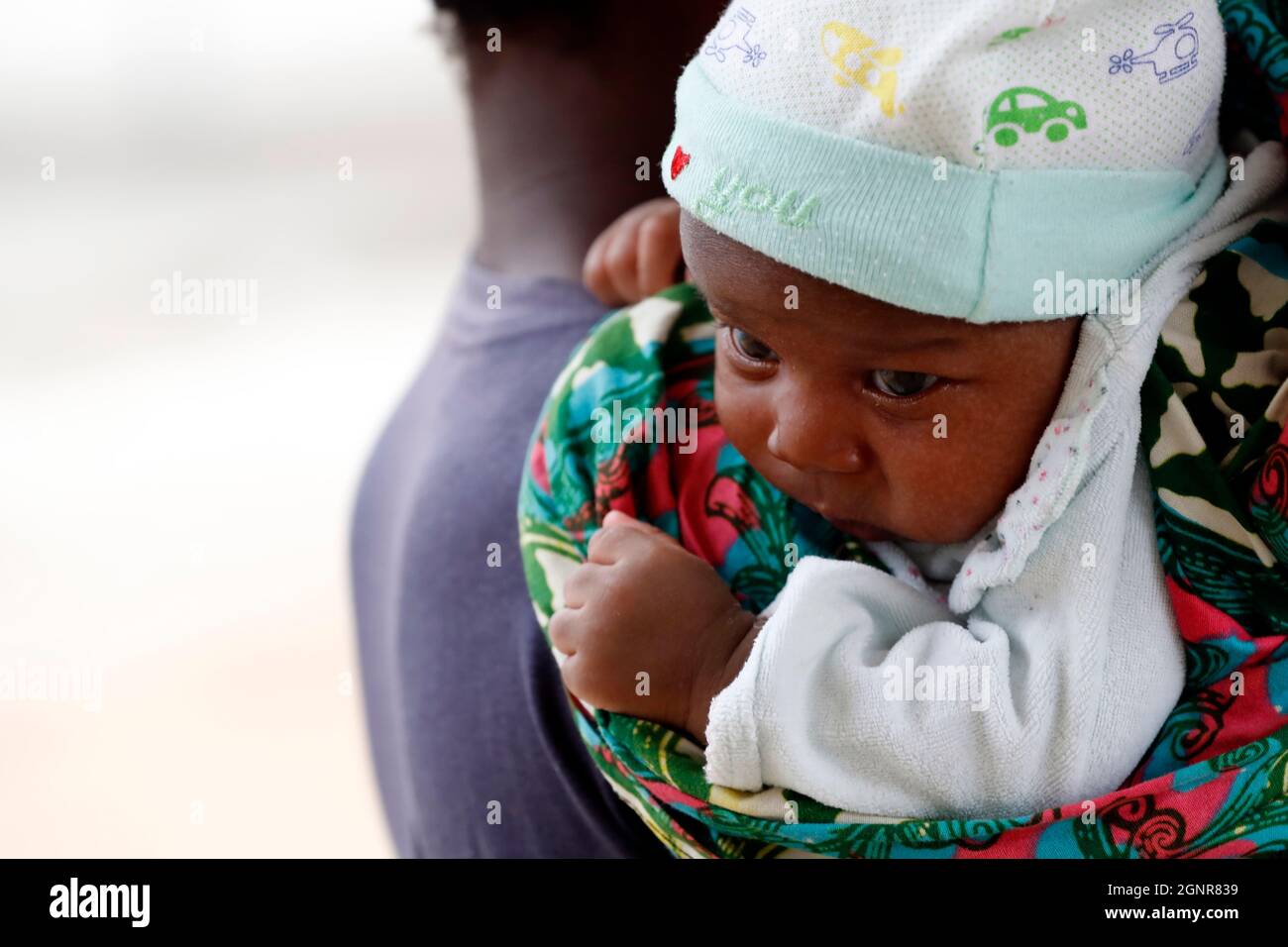 Mother and baby benin hi-res stock photography and images - Alamy