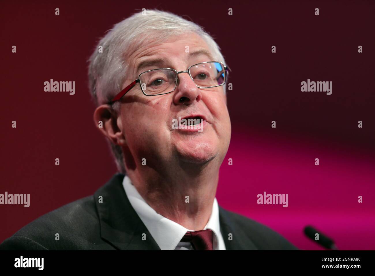 Mark drakeford hi-res stock photography and images - Alamy
