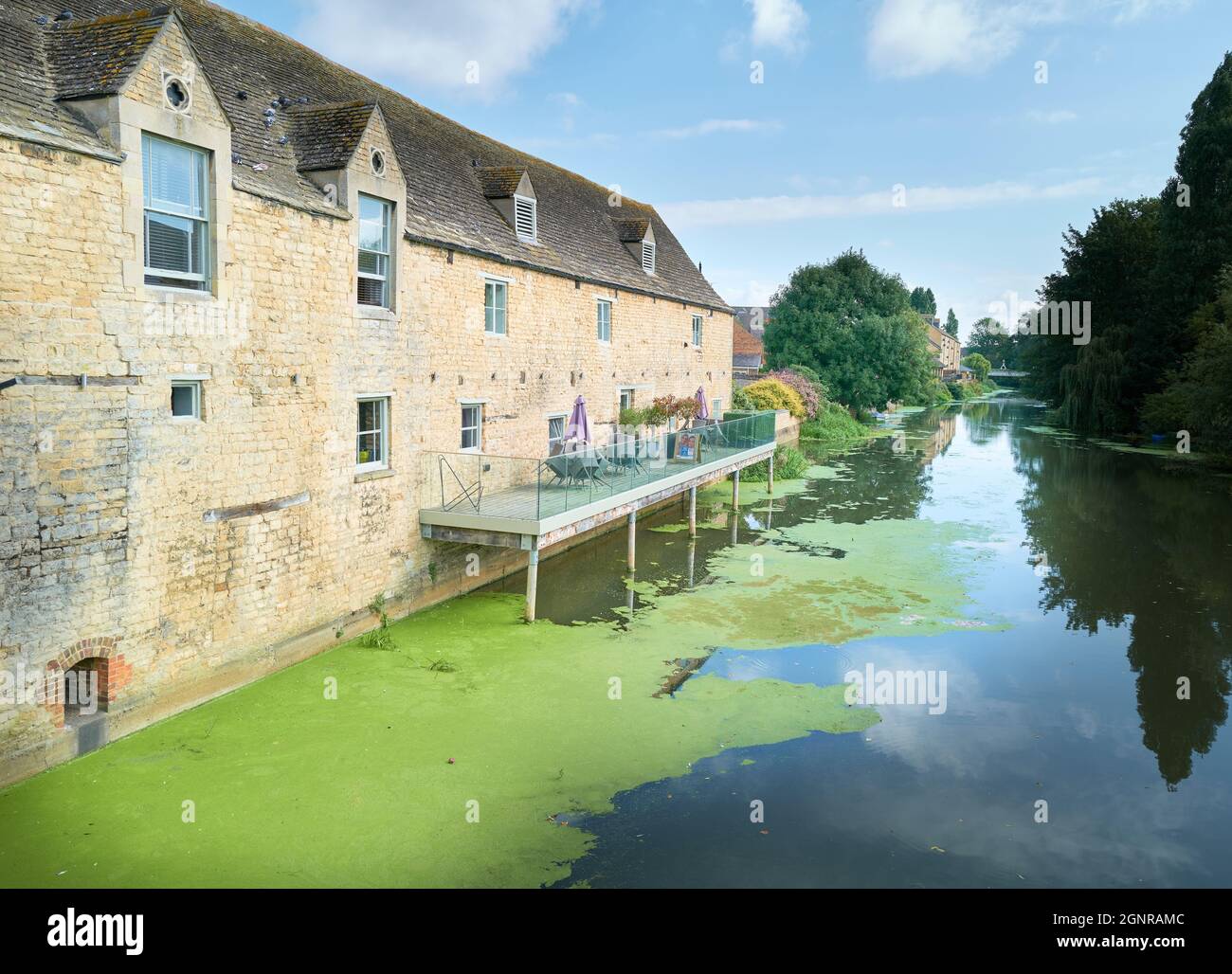 Converted building hi-res stock photography and images - Alamy