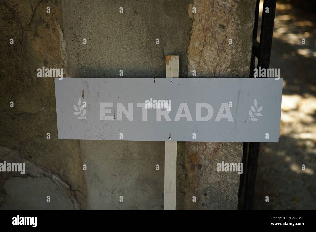 Closeup of the entrance sign Stock Photo - Alamy