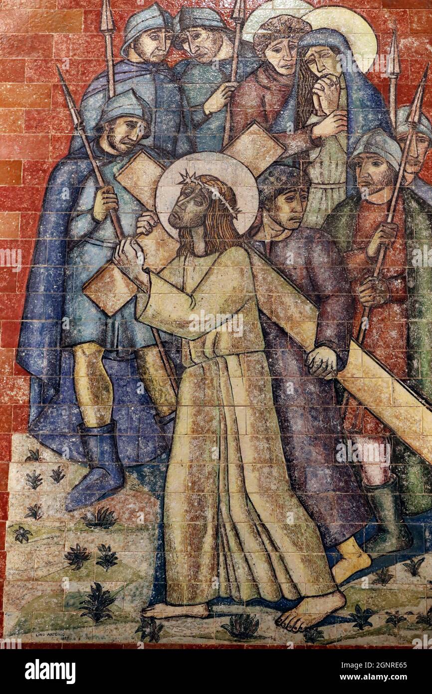 Simon de cyrene hi-res stock photography and images - Alamy