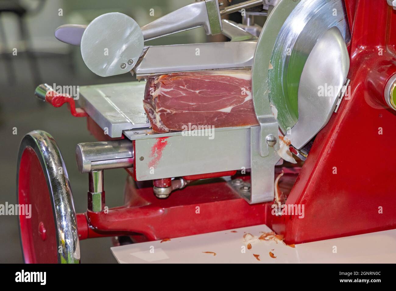 Slicer machine hi-res stock photography and images - Alamy