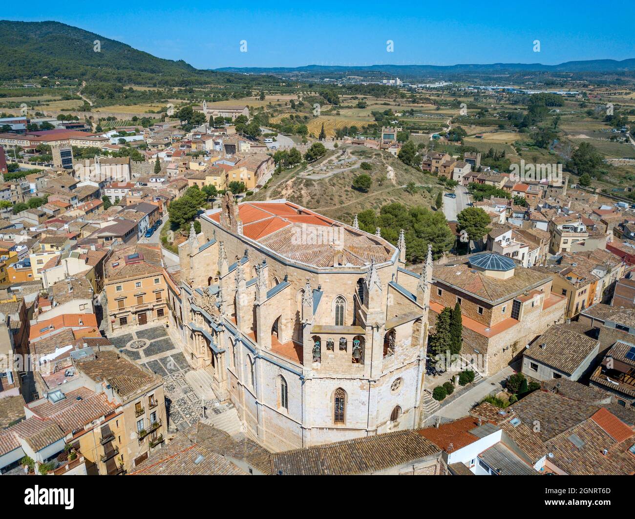 Aerial view of the old church of Santa Maria in Montblanc Medieval. The ...