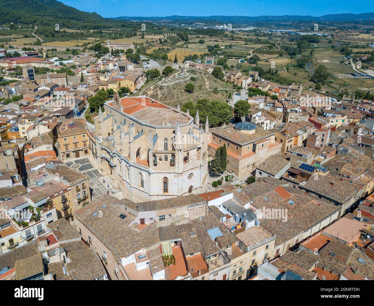 Aerial view of the old church of Santa Maria in Montblanc Medieval. The ...