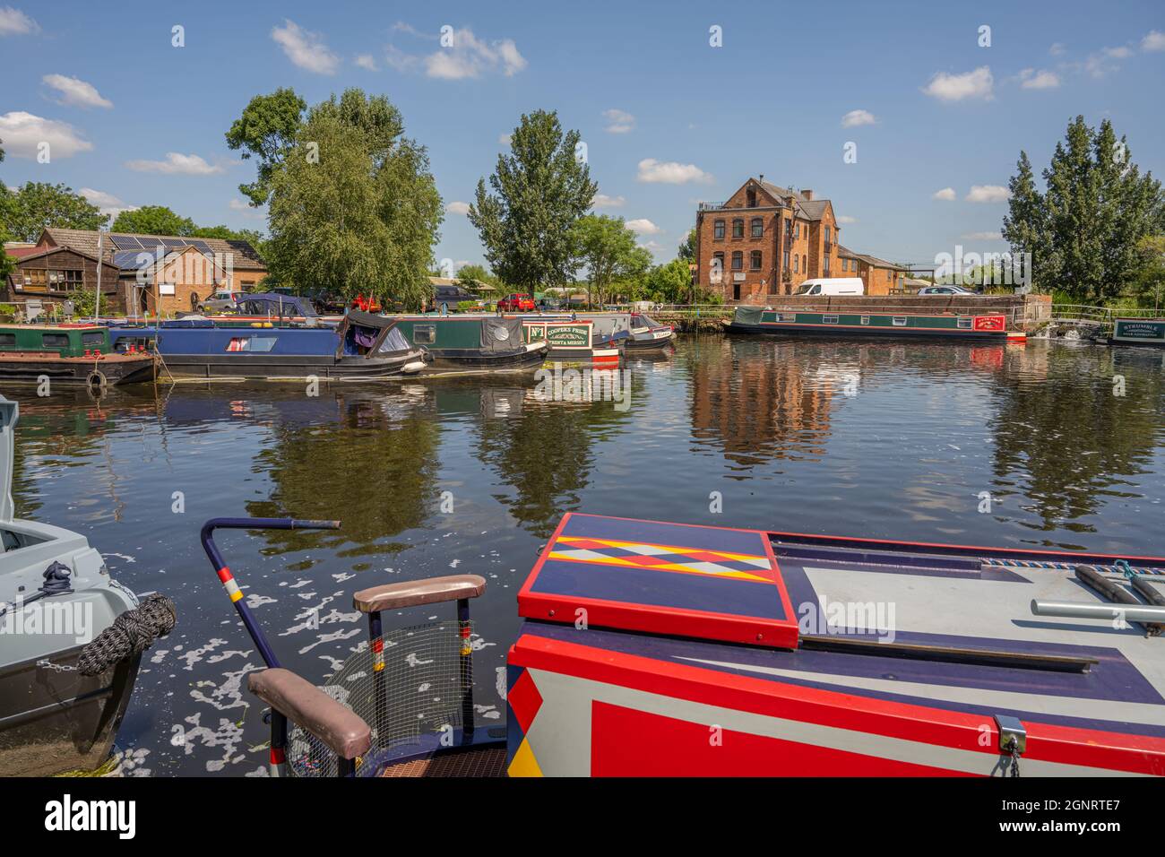 River Soar at Sileby Lock and Mill near Mountsorrel Leicestershire ...
