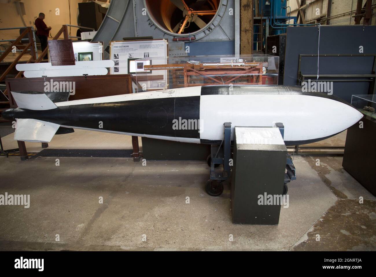 Avro lancaster heavy bomber hi-res stock photography and images - Alamy