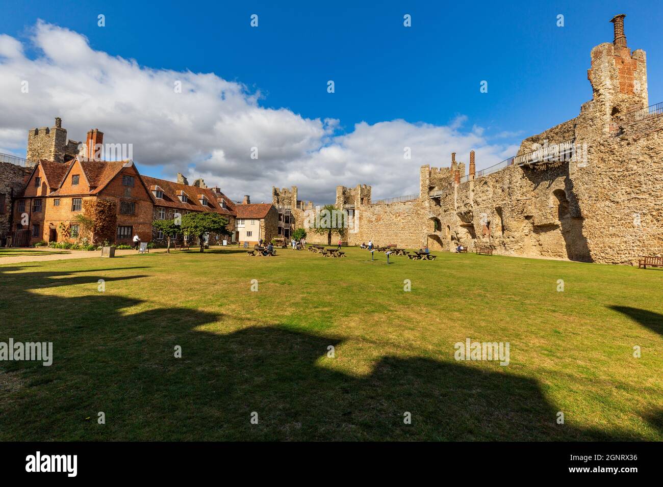 The interior courtyard of Framlingham Castle, Suffolk, England Stock ...