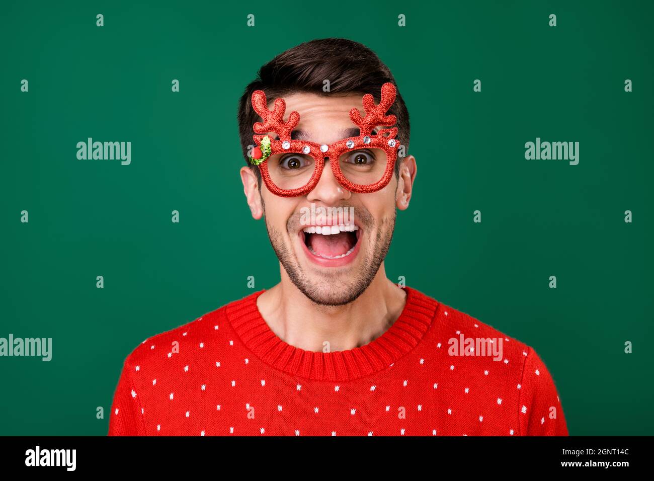 Photo Portrait Man Wearing Funny Glasses Stare Overjoyed Excited