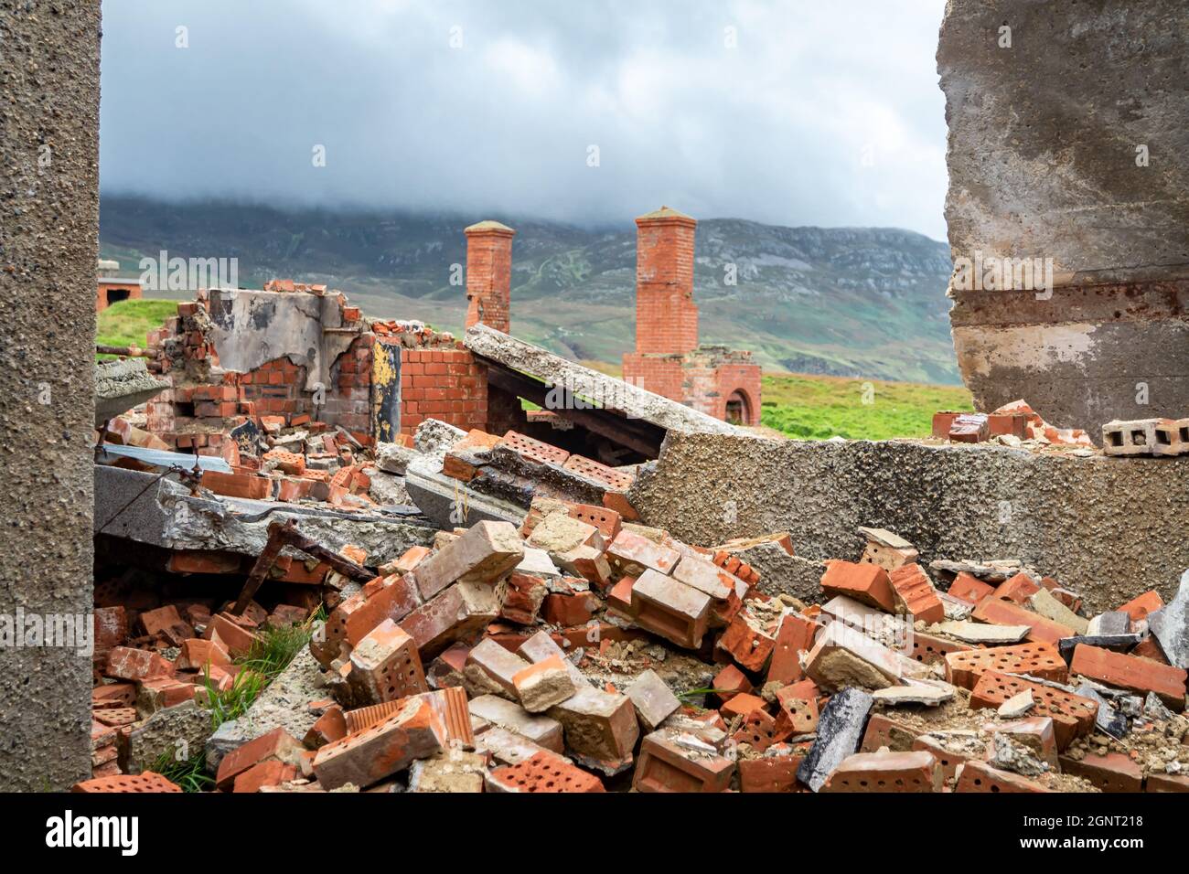 The ruins of Lenan Head fort at the north coast of County Donegal ...