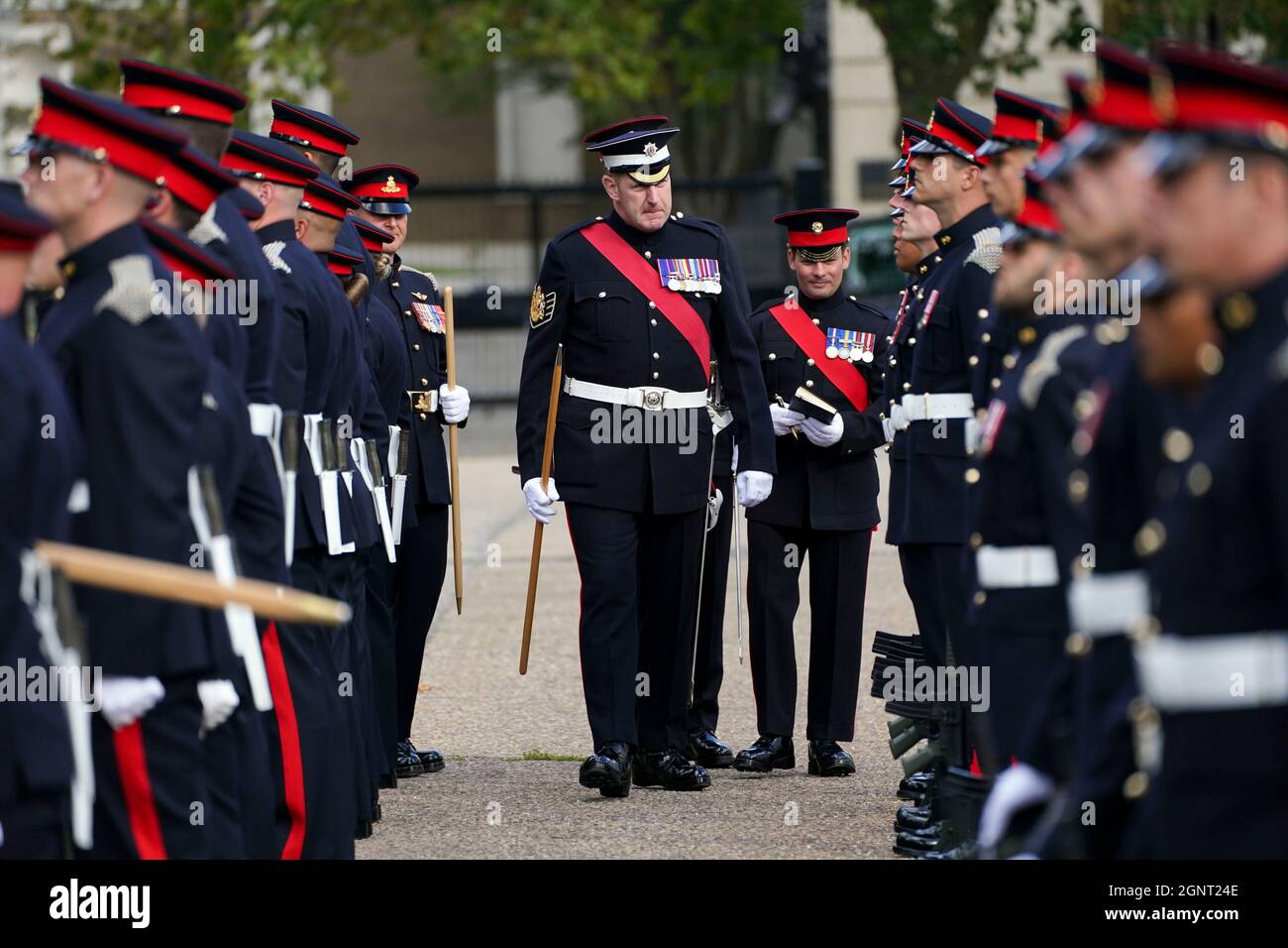 Role inspection wellington barracks hi-res stock photography and images ...