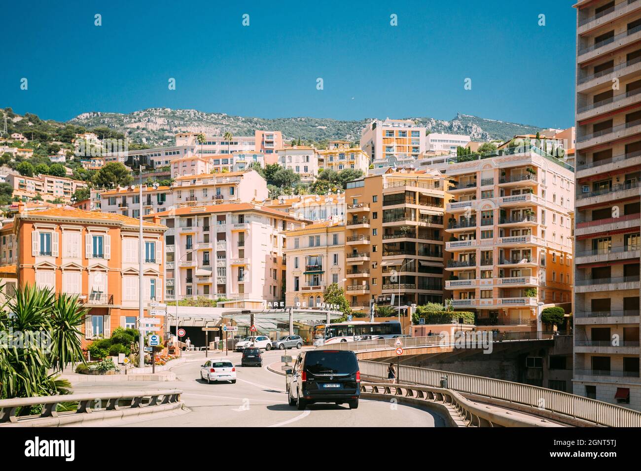Movement of vehicles on streets of Monaco, Monte Carlo Stock Photo - Alamy