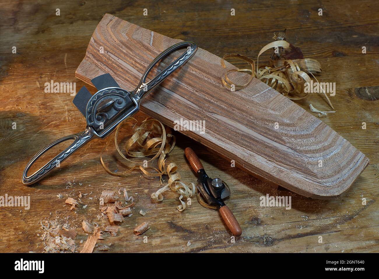 Carving a half model of a boat hull Stock Photo - Alamy