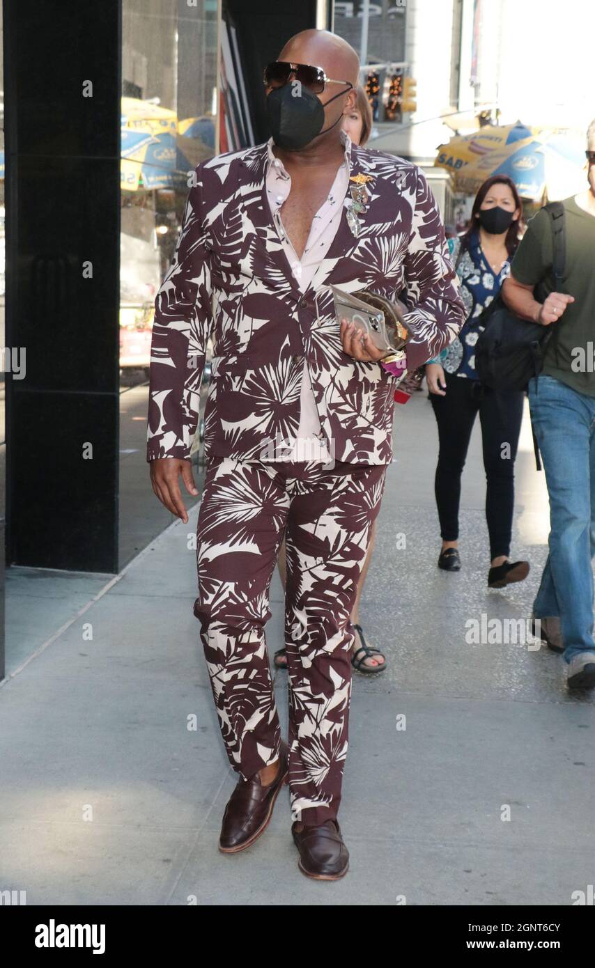 New York, NY, USA. 27th Sep, 2021. Michael James Scott seen exiting ...