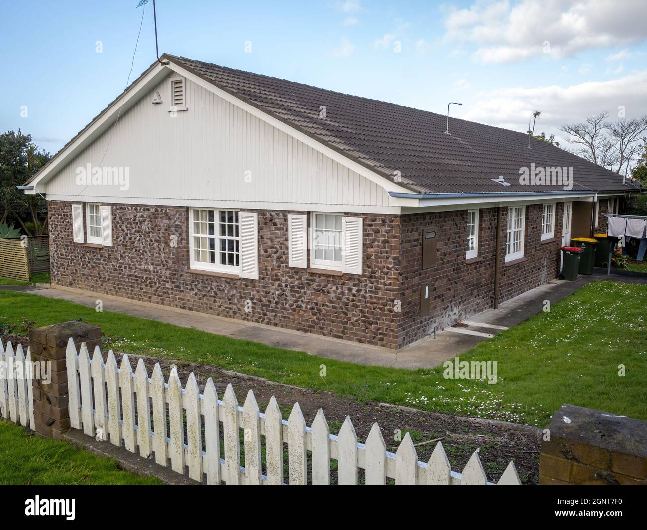 AUCKLAND, NEW ZEALAND - Sep 25, 2021: View of suburban house in Farm ...