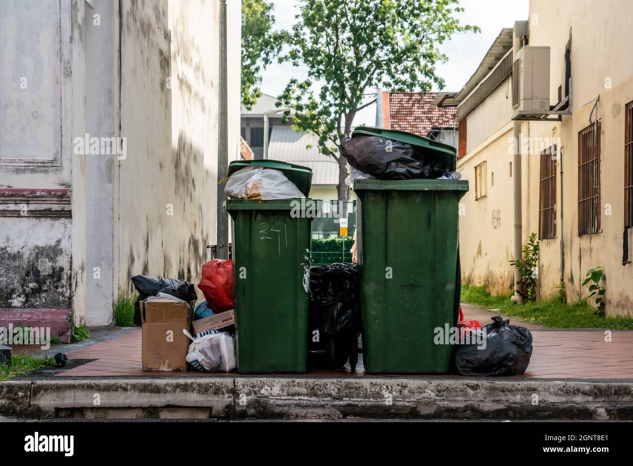 Garbage bins, streets of Singapore Stock Photo - Alamy
