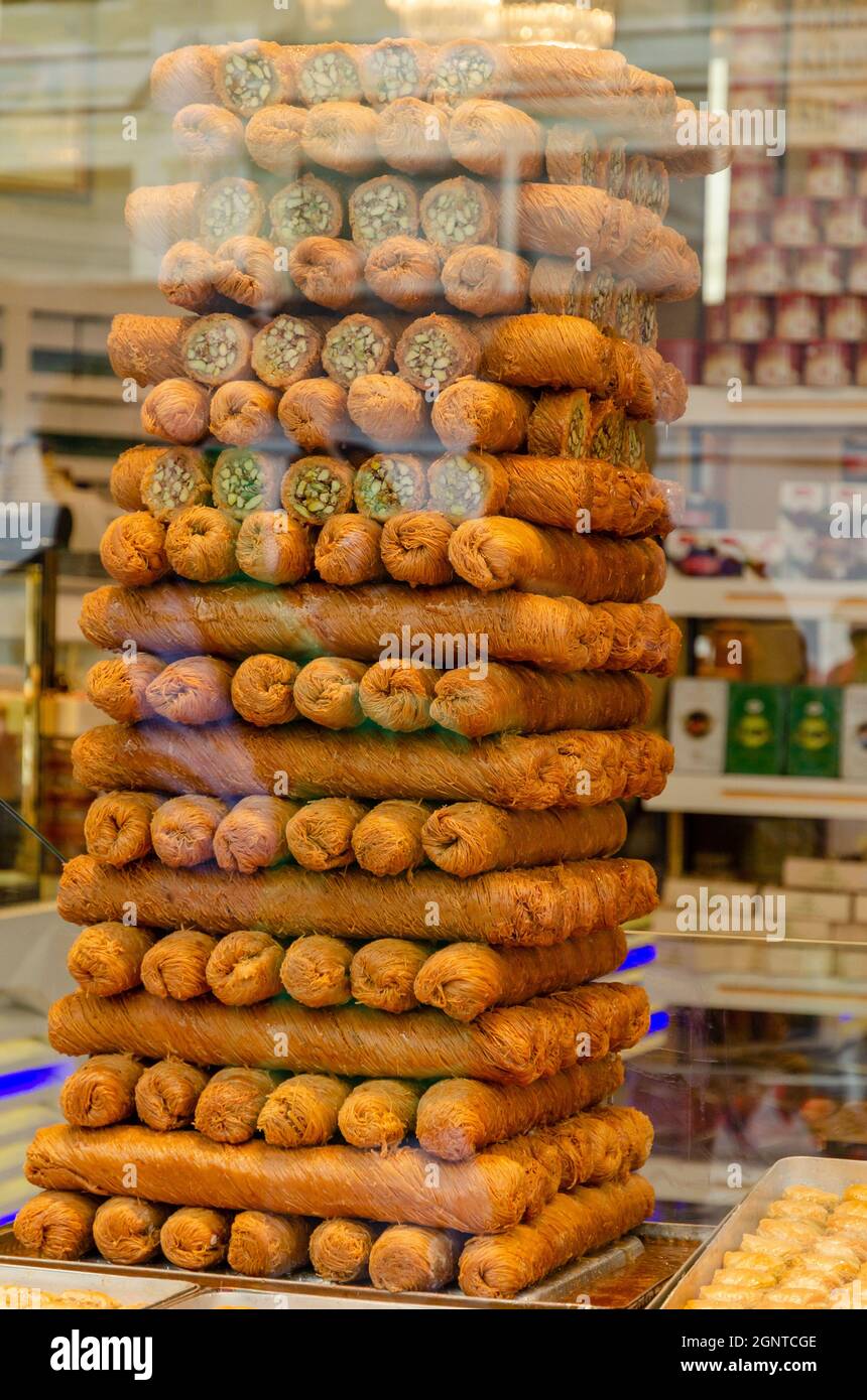 Shop window for baklava, Turkish delight and sweets in Istanbul, Turkey ...