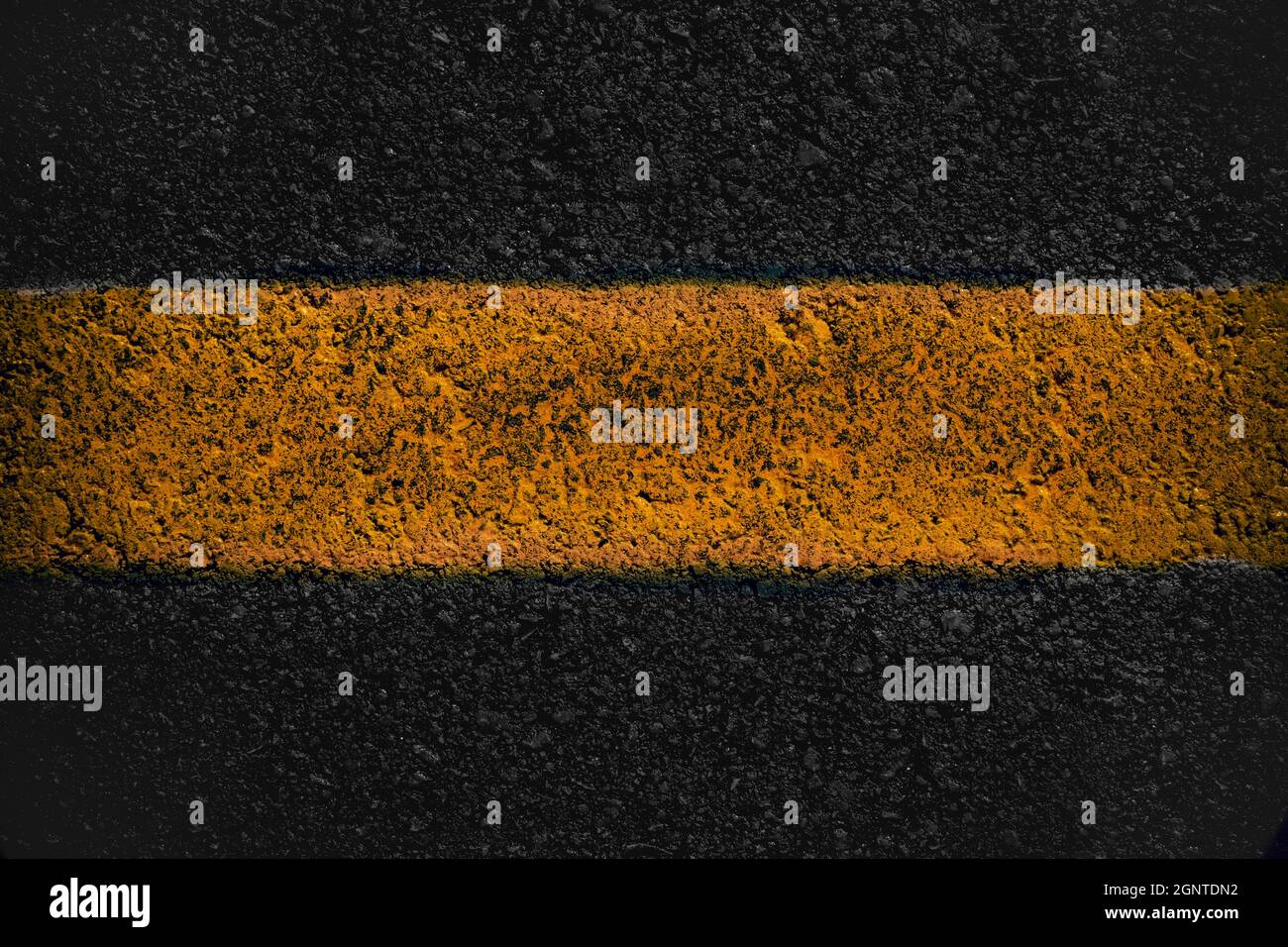 orange road line on a driveway Stock Photo - Alamy