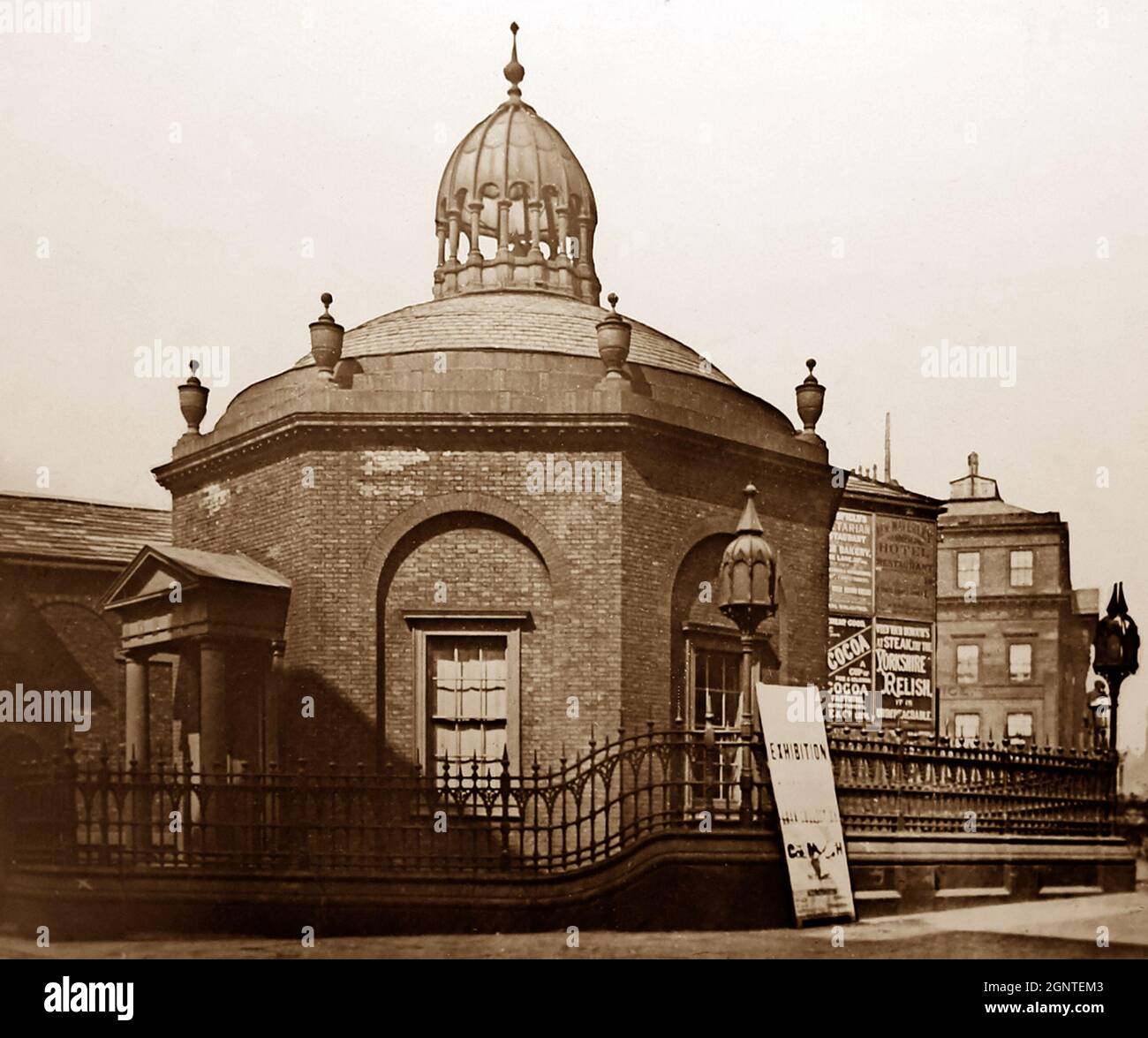 Mixed Cloth Hall, Leeds, Victorian period Stock Photo - Alamy