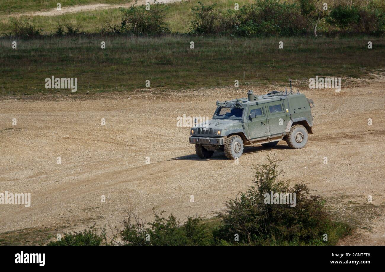 4x4 command and liaison vehicle hi-res stock photography and images - Alamy