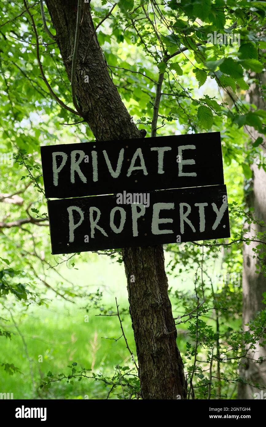 Private Property Keep Out! Stock Photo - Alamy Private Property Keep Out! Stock Photo - Alamy