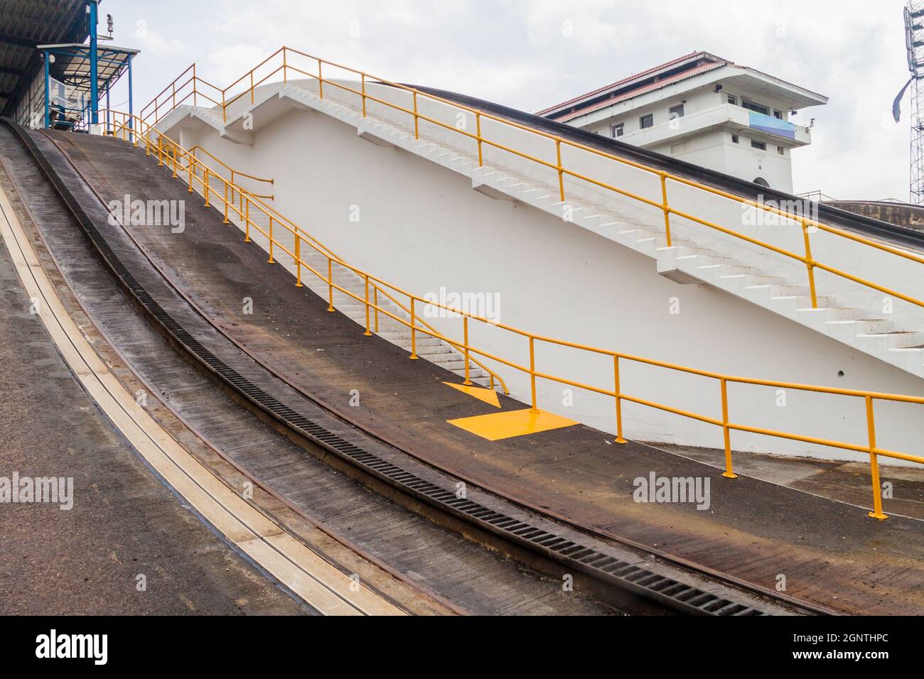 Gatun Locks, part of Panama Canal Stock Photo - Alamy