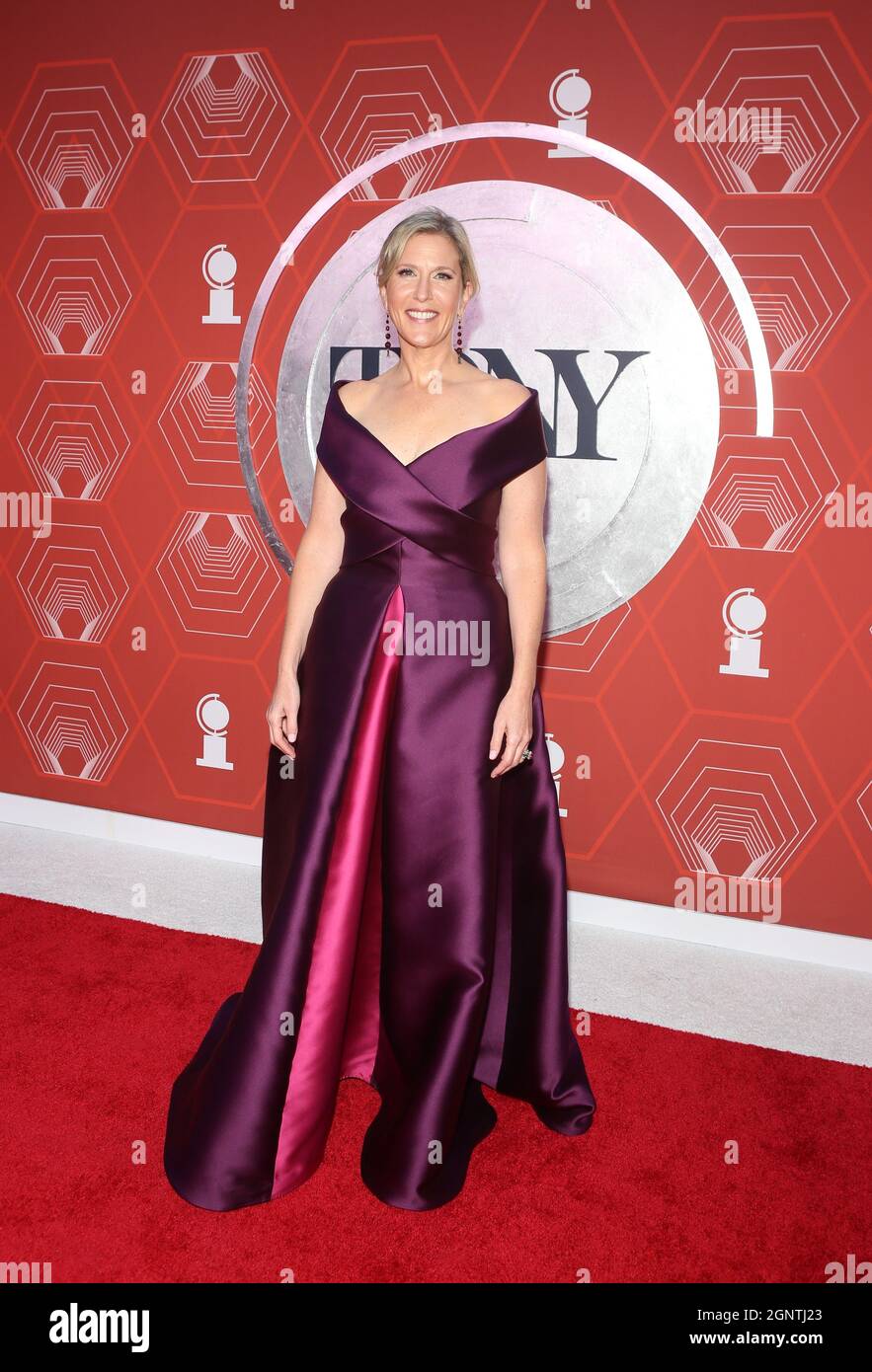 Lauren reid hi-res stock photography and images - Alamy