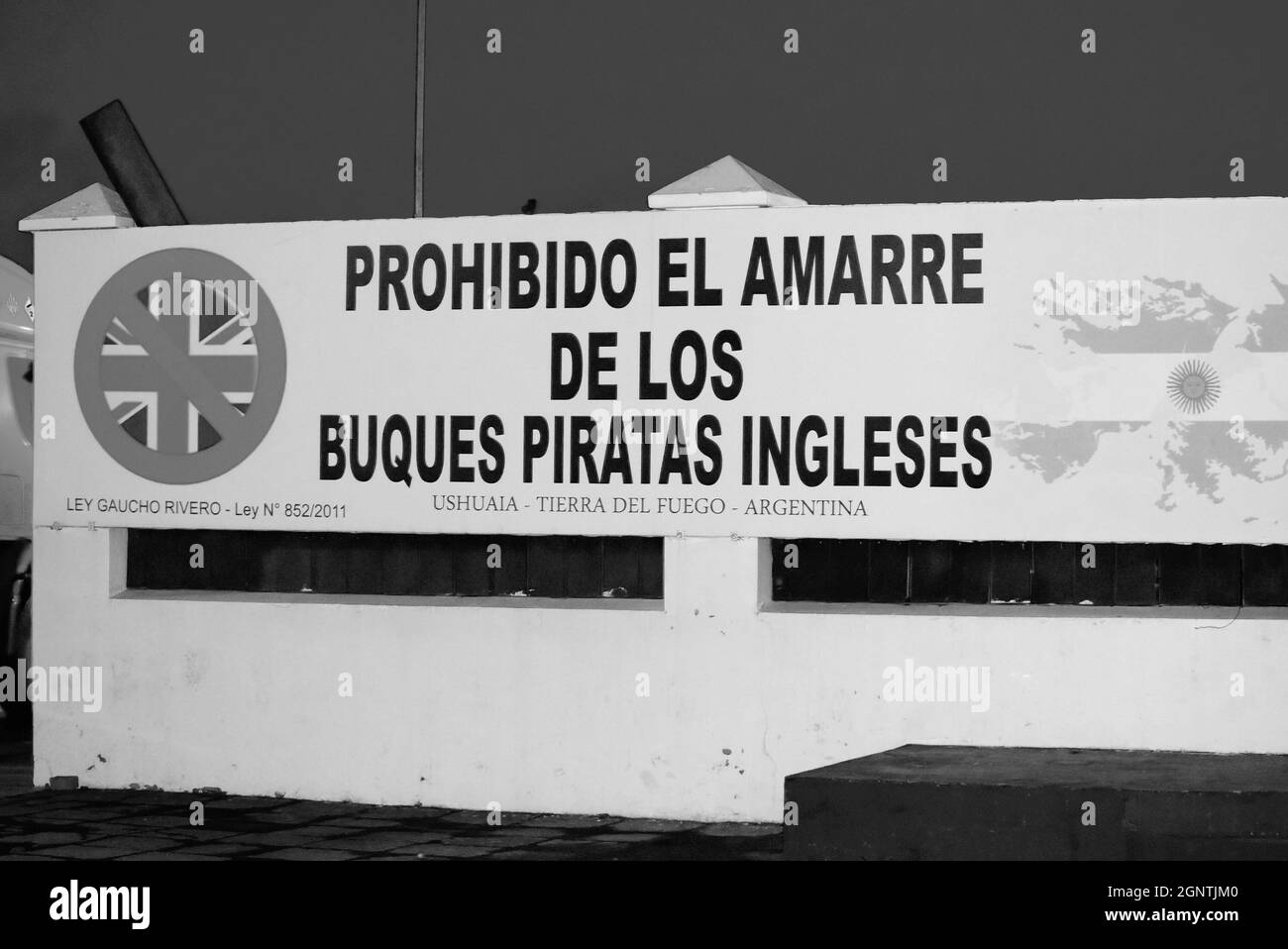 Anti pirate Black and White Stock Photos & Images - Alamy