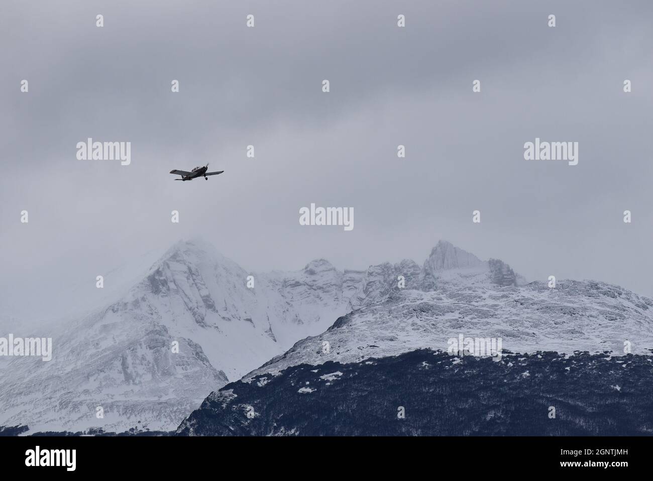 plane flying over the Andes mountains Stock Photo - Alamy