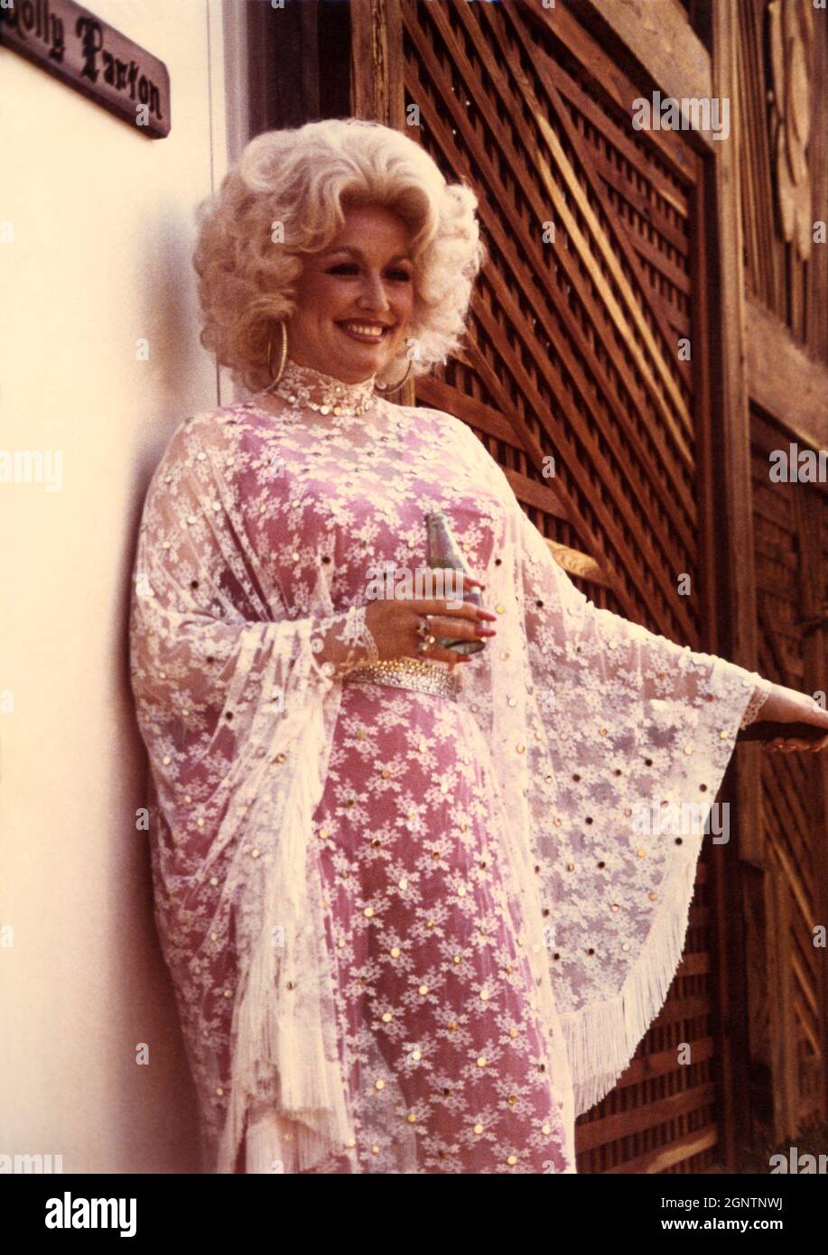 Photograph of Dolly Parton in 1978.© Nancy Barr / MediaPunch Stock ...