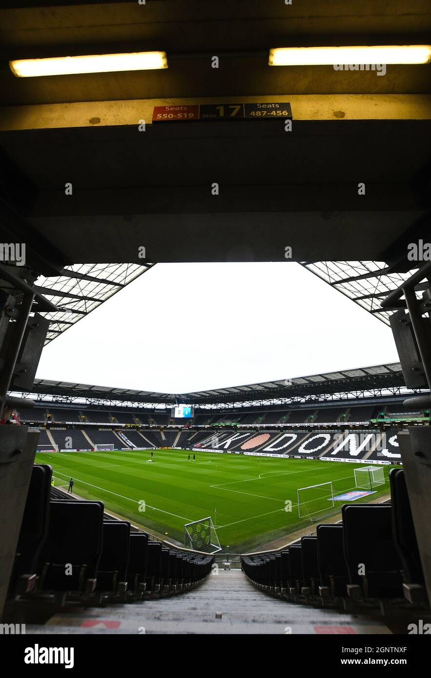 Stadium mk (milton keynes) hi-res stock photography and images - Alamy