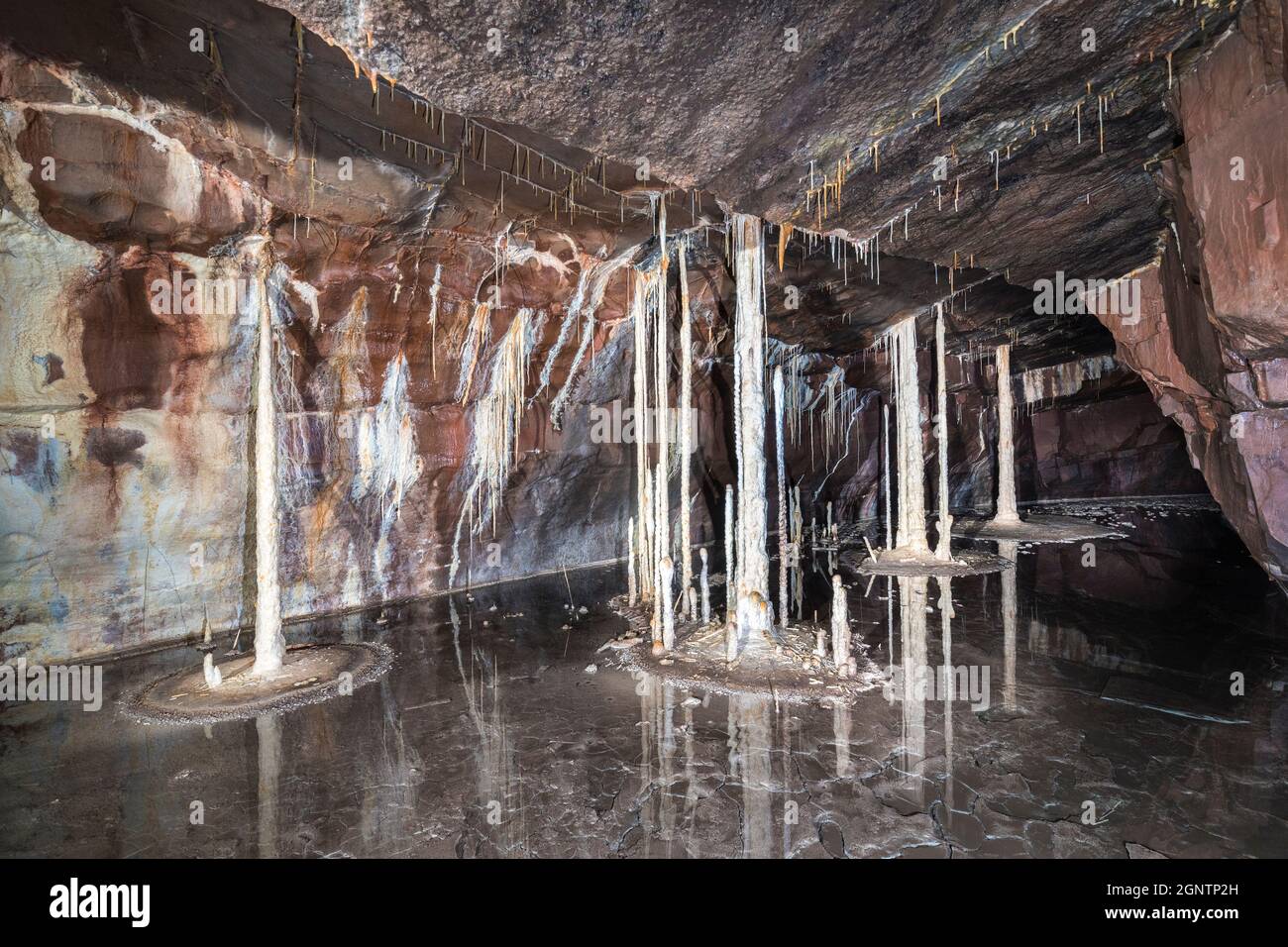 The Columns, Ogof Ffynnon Ddu, cave in Wales, UK Stock Photo - Alamy