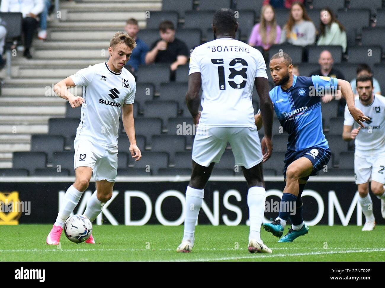 MILTON KEYNES, ENGLAND - SEPTEMBER 25, 2021: Scott Edward Twine of Dons ...