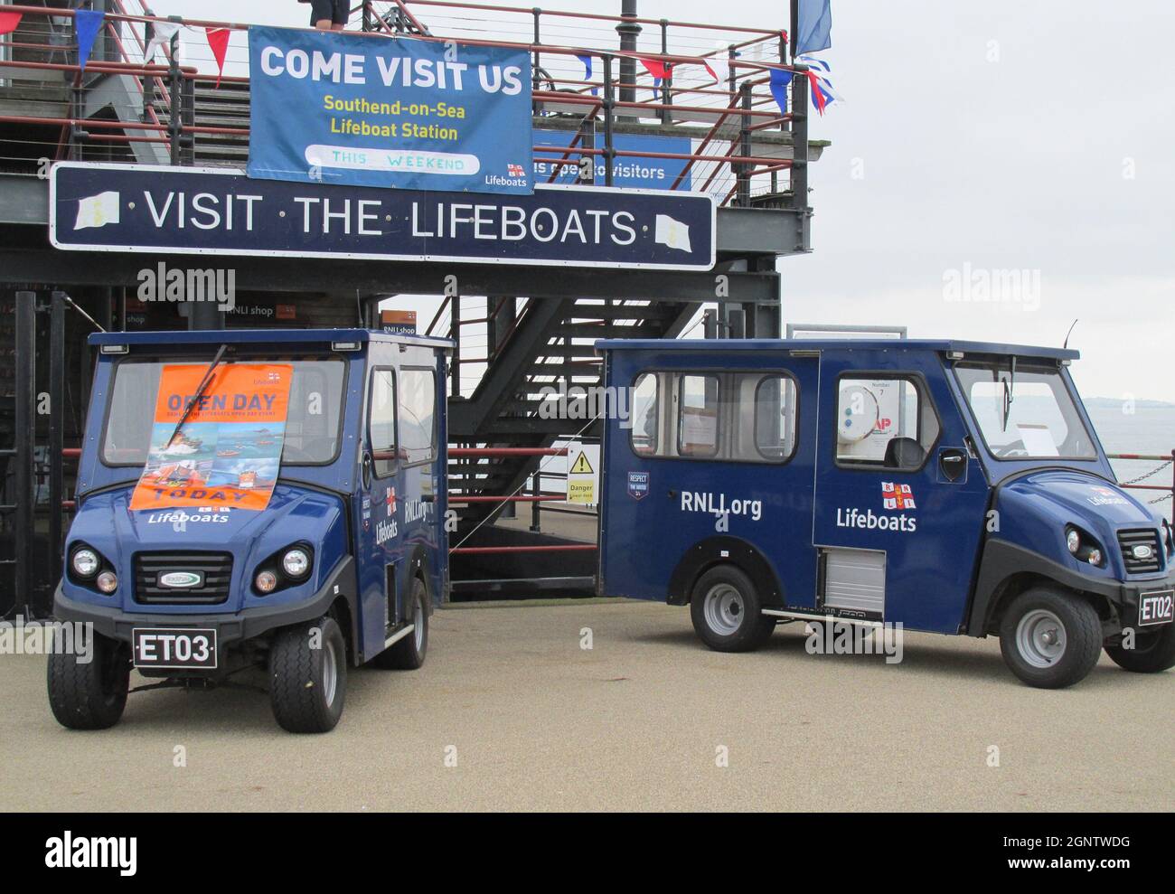Southend lifeboat station hi-res stock photography and images - Alamy