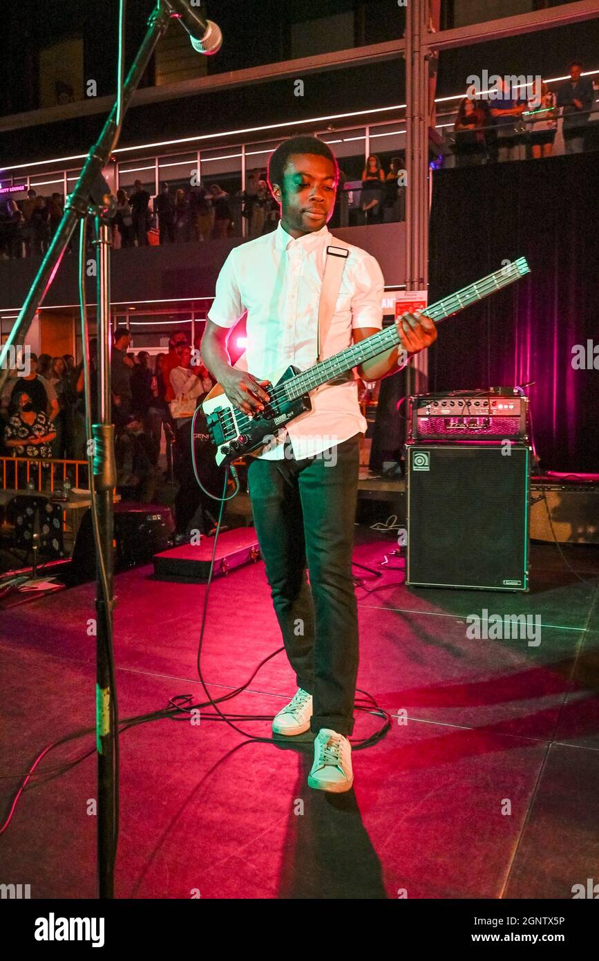 Bass player Eon Sinclair, Bedouin Soundclash, Shipyards Festival, North ...