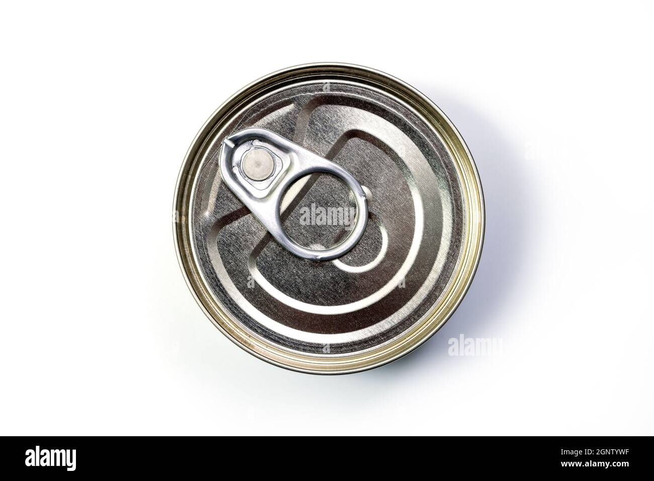 Round metal can Food container isolated on white with clipping path ...