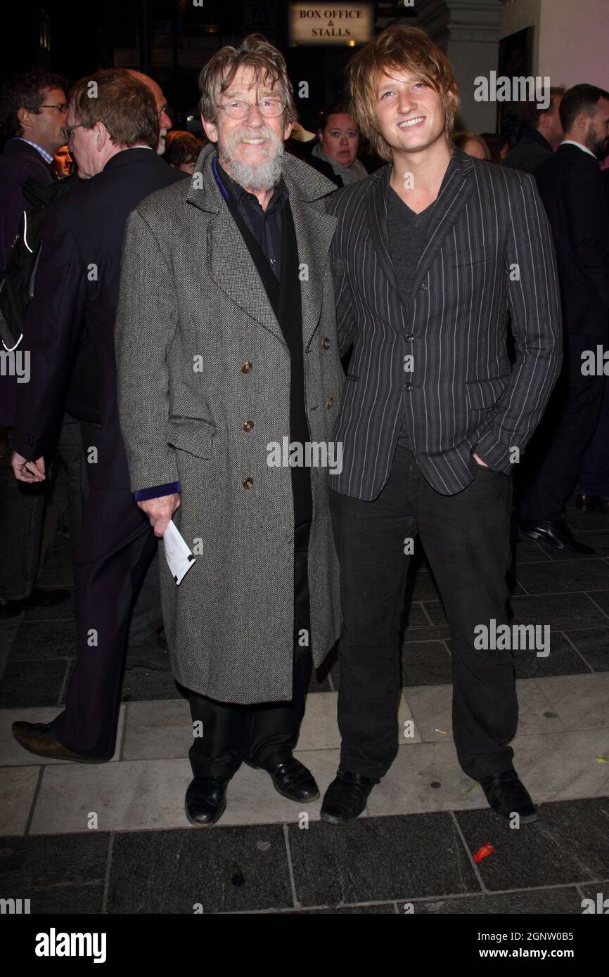 Nick hurt hi-res stock photography and images - Alamy