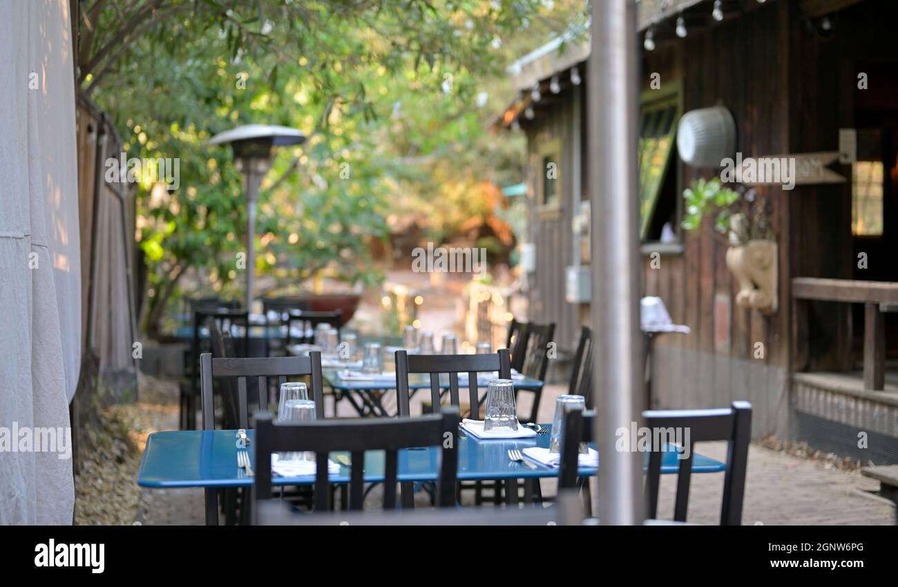 The Bull Valley Roadhouse, Port Costa CA Stock Photo - Alamy