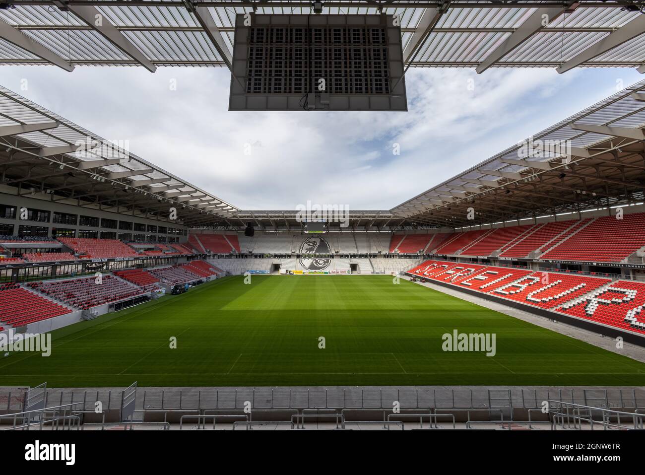 Freiburg, Germany. 27th Sep, 2021. Fresh turf lies in the new Europa ...