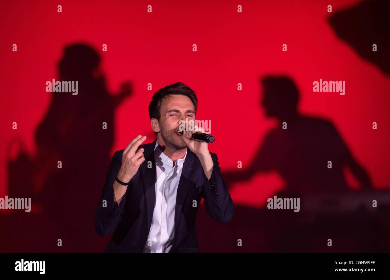 Leipzig, Germany. 22nd Sep, 2021. The singer Clueso is on stage for the ...