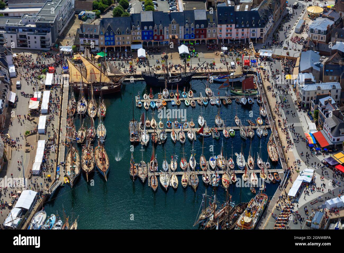 France fishing boat english channel hi-res stock photography and images ...