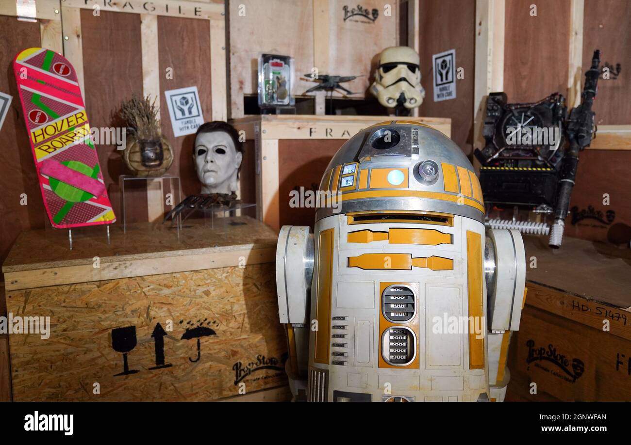 A light-up R2-M80/KR2-M80/R2-F1P remote control droid from both the ...